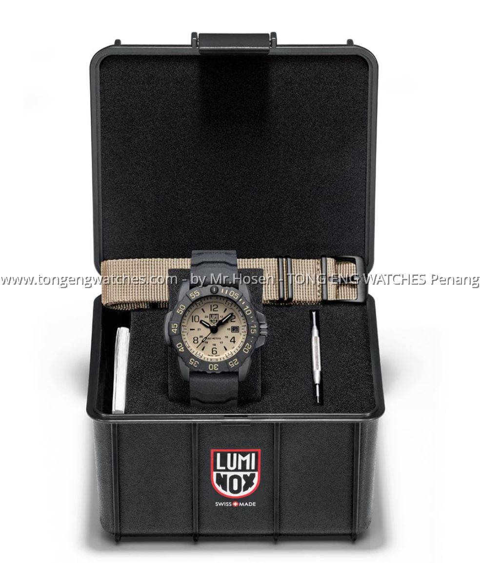 Luminox Navy SEAL Foundation Series Military / Diver Watch- 3251.CBNSF.SET